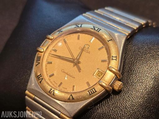 Omega Constellation Date, 33mm
