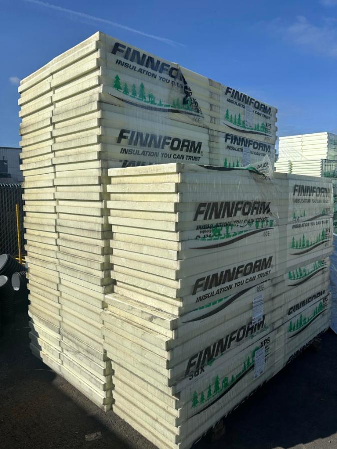 Store plater av Isolasjon XPS 250 M/Fals 100x585x2385mm/5,58m2 (16 pakker)