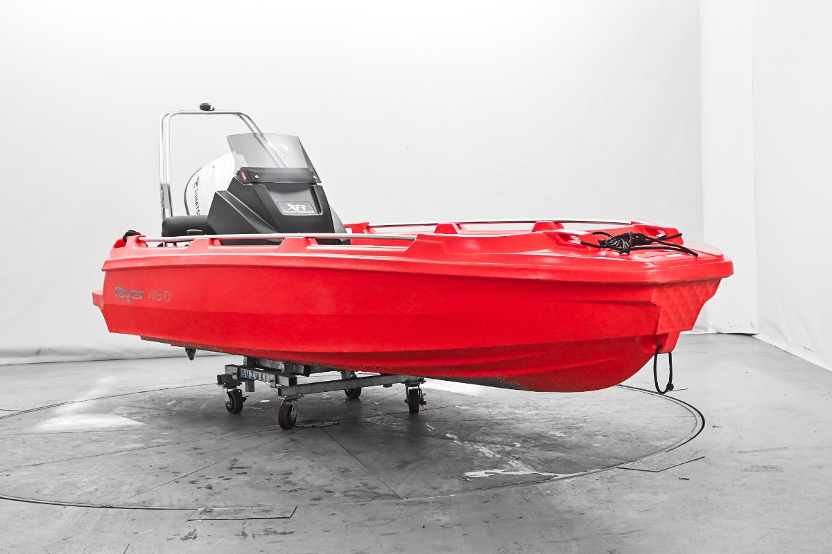 2022 River 460 XR - 30 HK - TARGA - VINDSKJERM