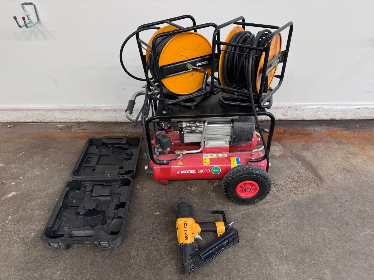 2022 Motek kompressor - Bostitch luftslanger og spikerpistol 380C0 og ...