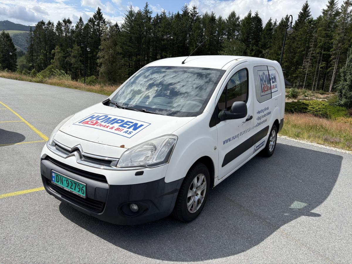 2012 Citroen Berlingo,3-seter,henger-feste