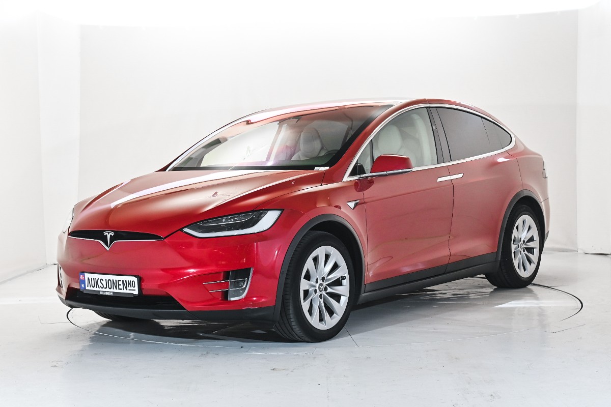2017 Tesla MODEL X 90D HENGERFESTE PRMIUM LYD & INT. CCS-ADAPTERSTØTTE