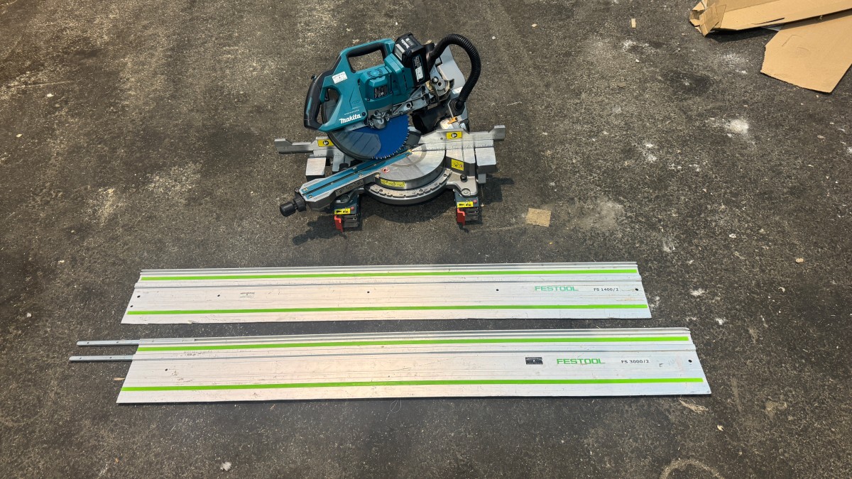 Makita LS002G kapp og gjærsag med styreskinne
