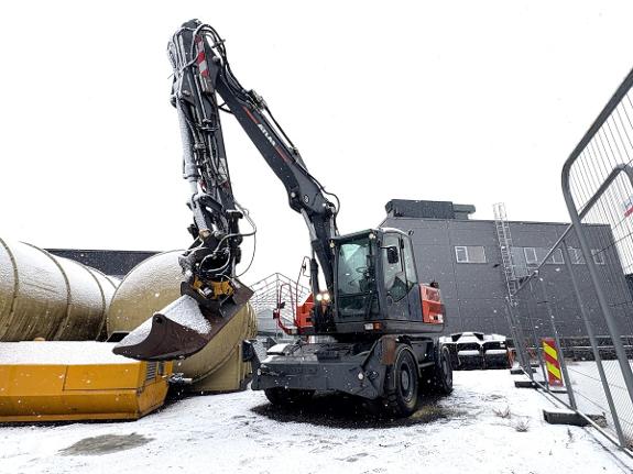 2013 Atlas 160 W - hjulgraver - VA-bom - 7 986 timer - tiltrotator og ...